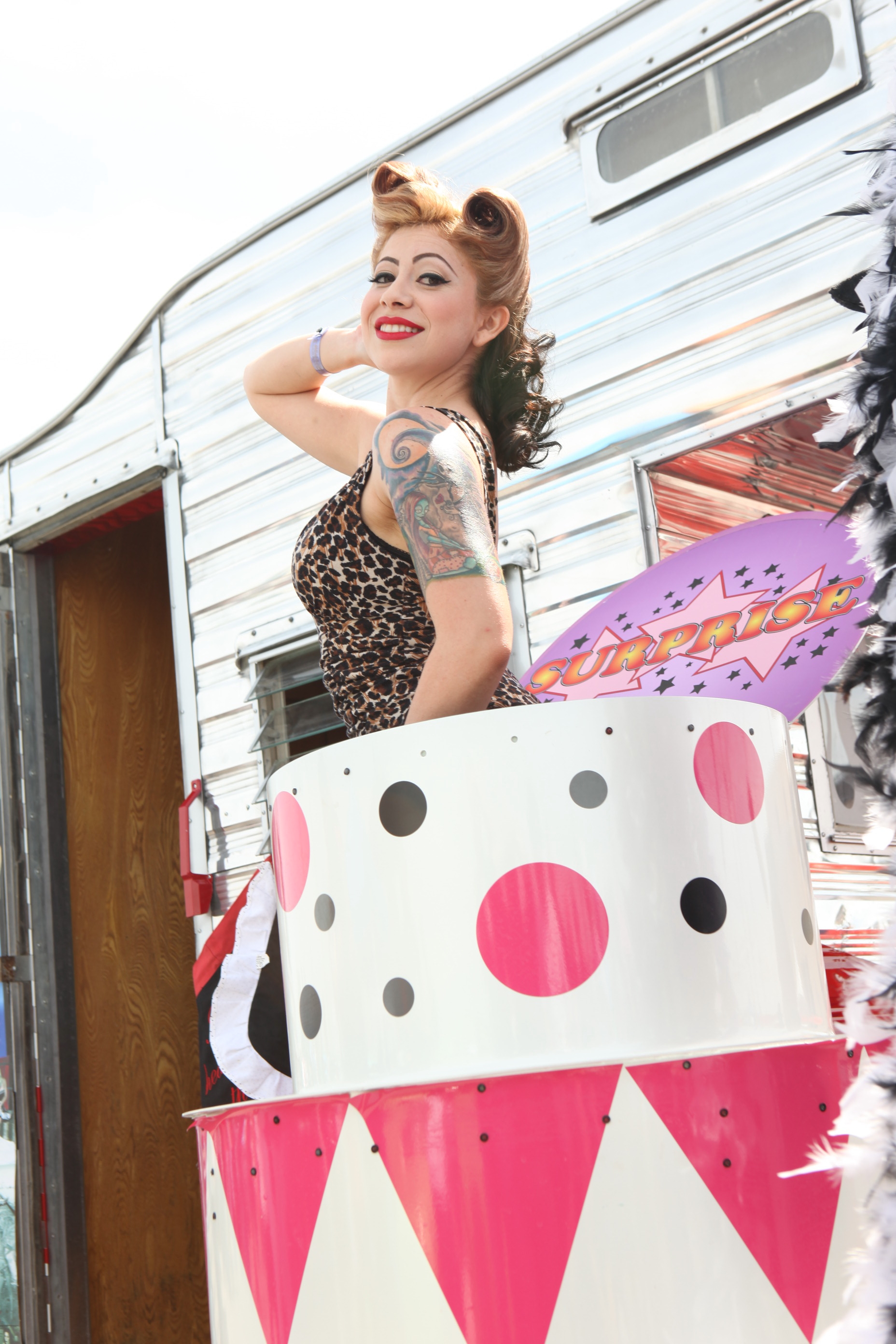 Pinup of the Week: Belle Bee – RacingJunk News