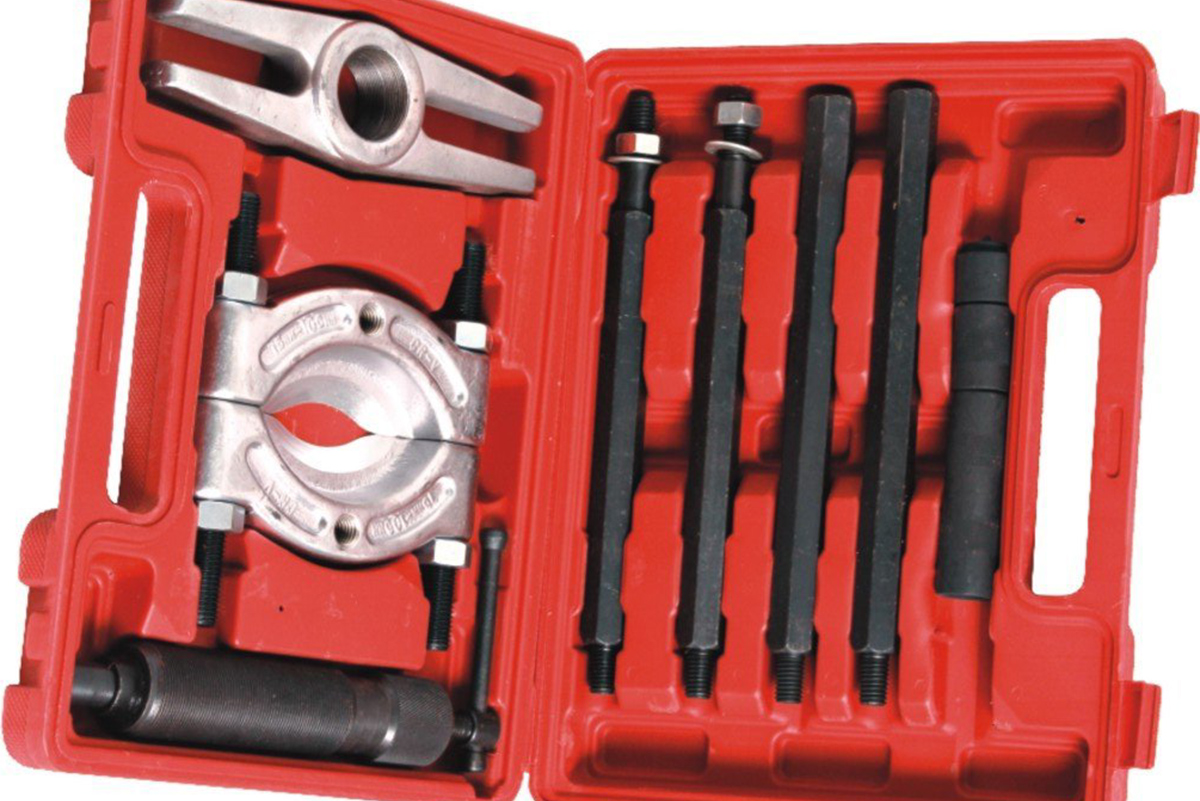 Installing New Gears in Chrysler’s 8.25-Inch Rear End – RacingJunk News