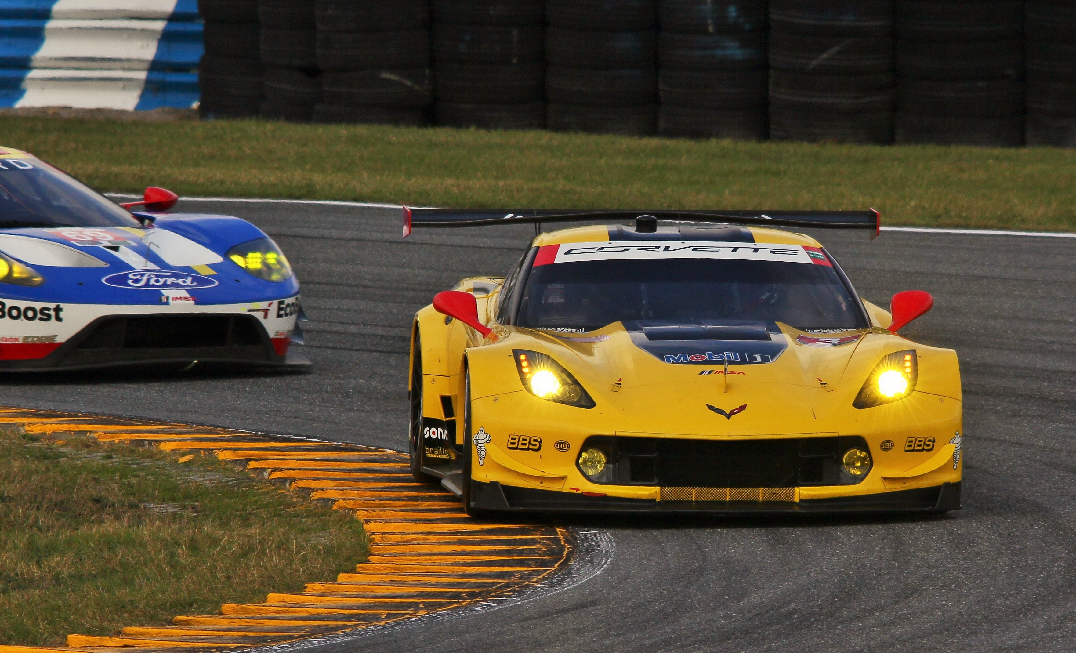 Shots from the Rolex 24 at Daytona – RacingJunk News