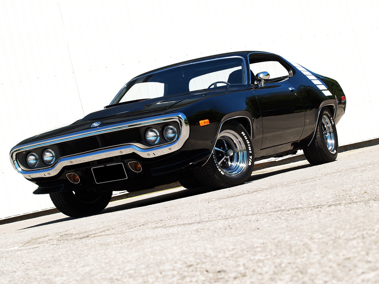 Muscle Car Madness: 1972 Plymouth Roadrunner – RacingJunk News