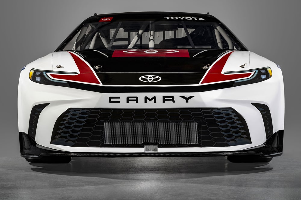 Toyota introduces New 2024 NASCAR Cup Series Camry XSE – RacingJunk News